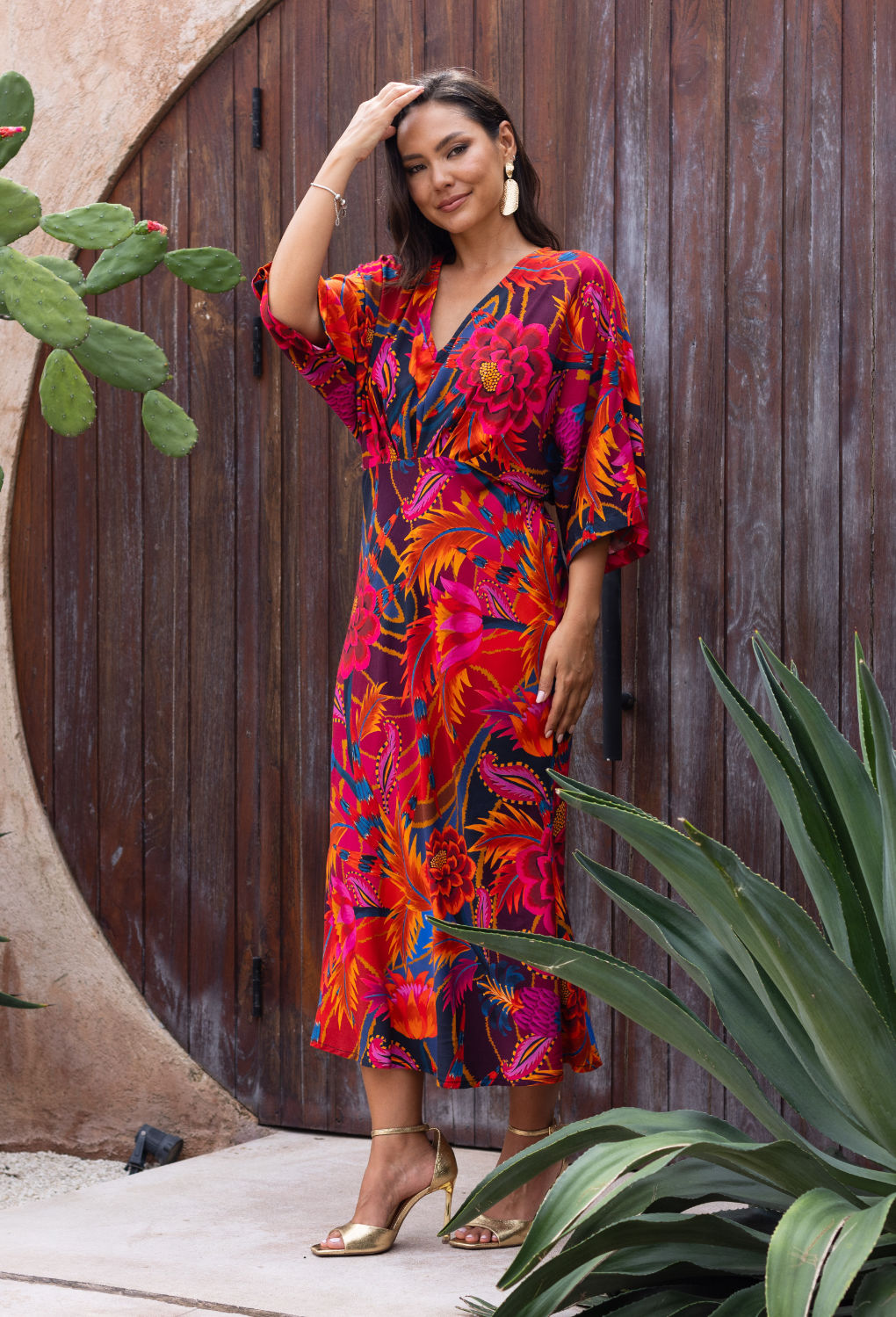 Naomi V-neck Midi Dress – Natasha Gan